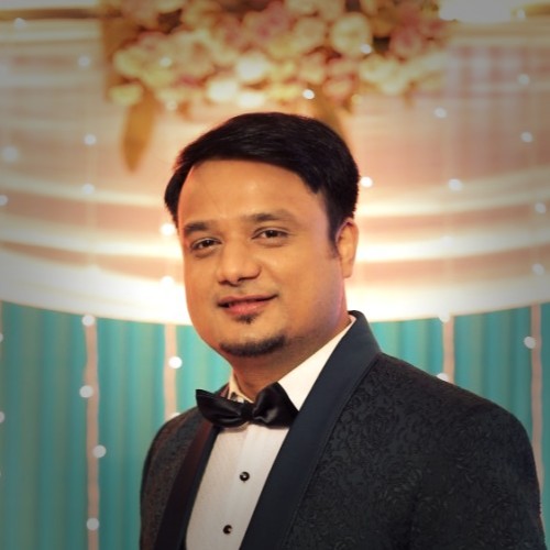 Rudraksh Pathak - Engineer | Architect | Manager | Blogger